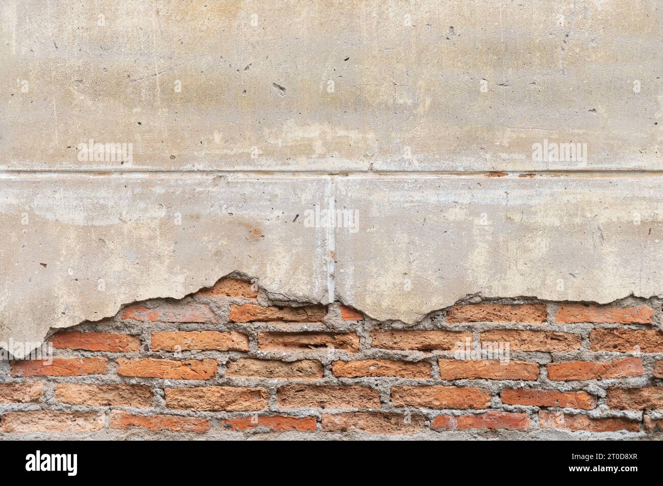 Fallen brick hi-res stock photography and images - Alamy