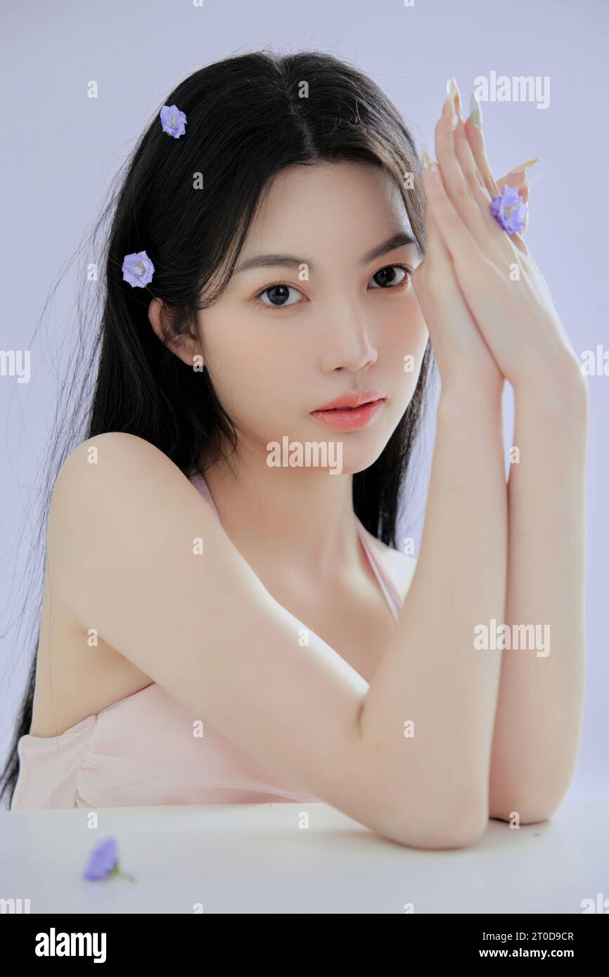 Asian women's faces are beautified with cosmetics, faces for ...