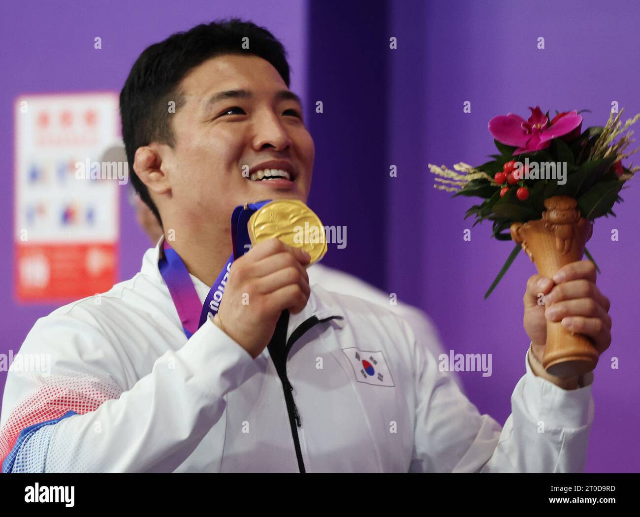 06th Oct, 2023. Koo Bon-cheol wins ju-jitsu gold Koo Bon-cheol of South ...