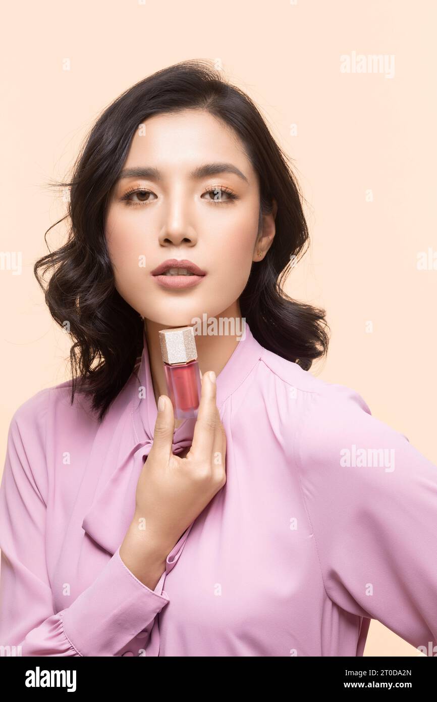 Beautiful Asian women face, Natural face treatments and Women's facial ...