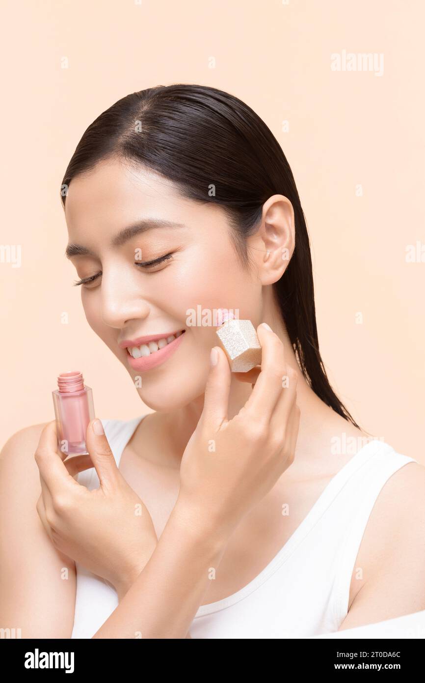 Beautiful Asian women face, Natural face treatments and Women's facial ...