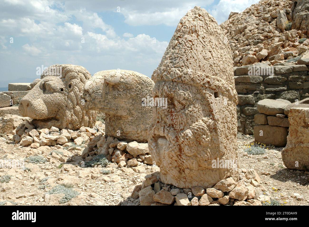 Giant God heads on Mount Nemrut. Anatolia, Turkey. Ancient colossal ...