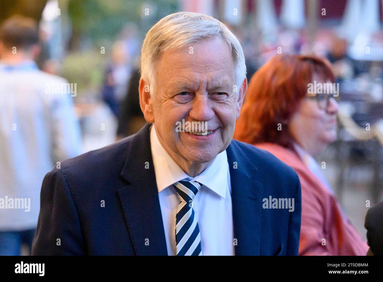 Bezirksempfang hi-res stock photography and images - Alamy