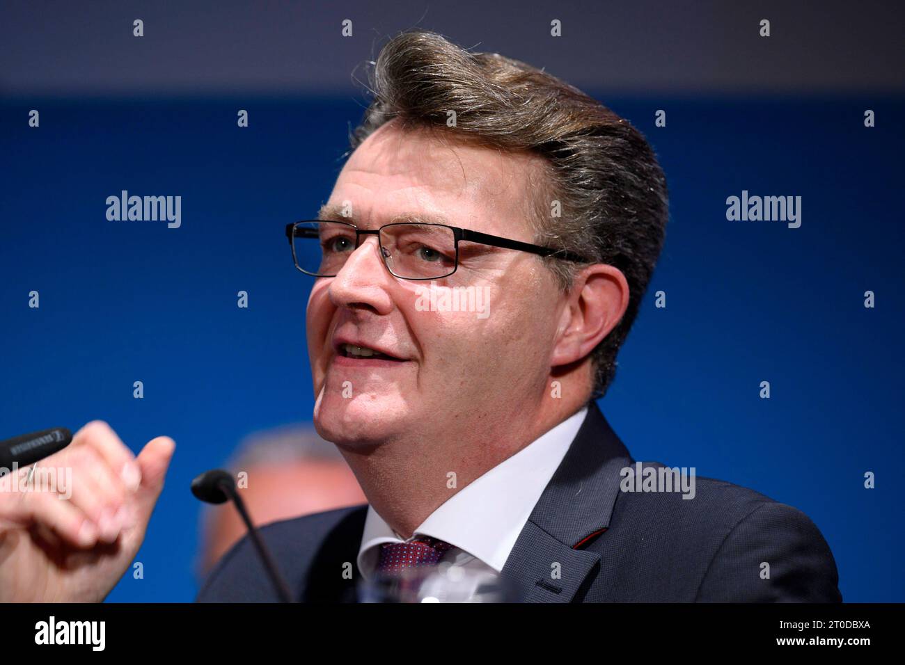 Bezirksempfang hi-res stock photography and images - Alamy