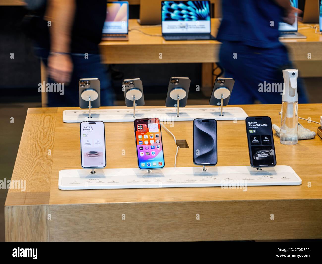 Apple product launch 2023 hi-res stock photography and images - Alamy