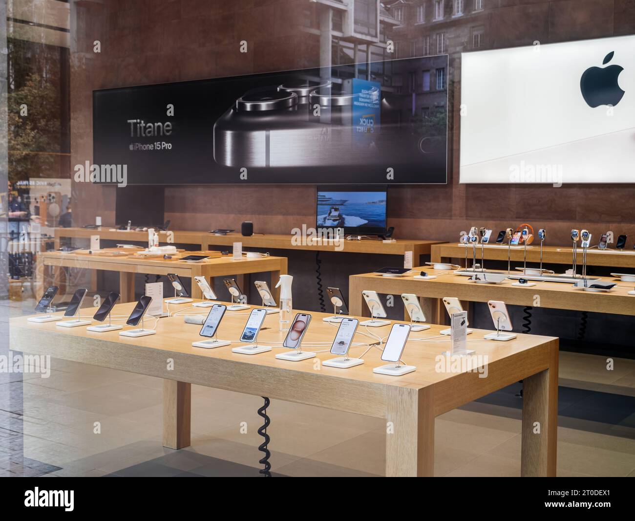 Anticipated showcase hi-res stock photography and images - Alamy