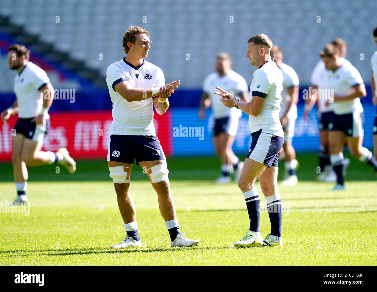 Run with scissors hi-res stock photography and images - Alamy