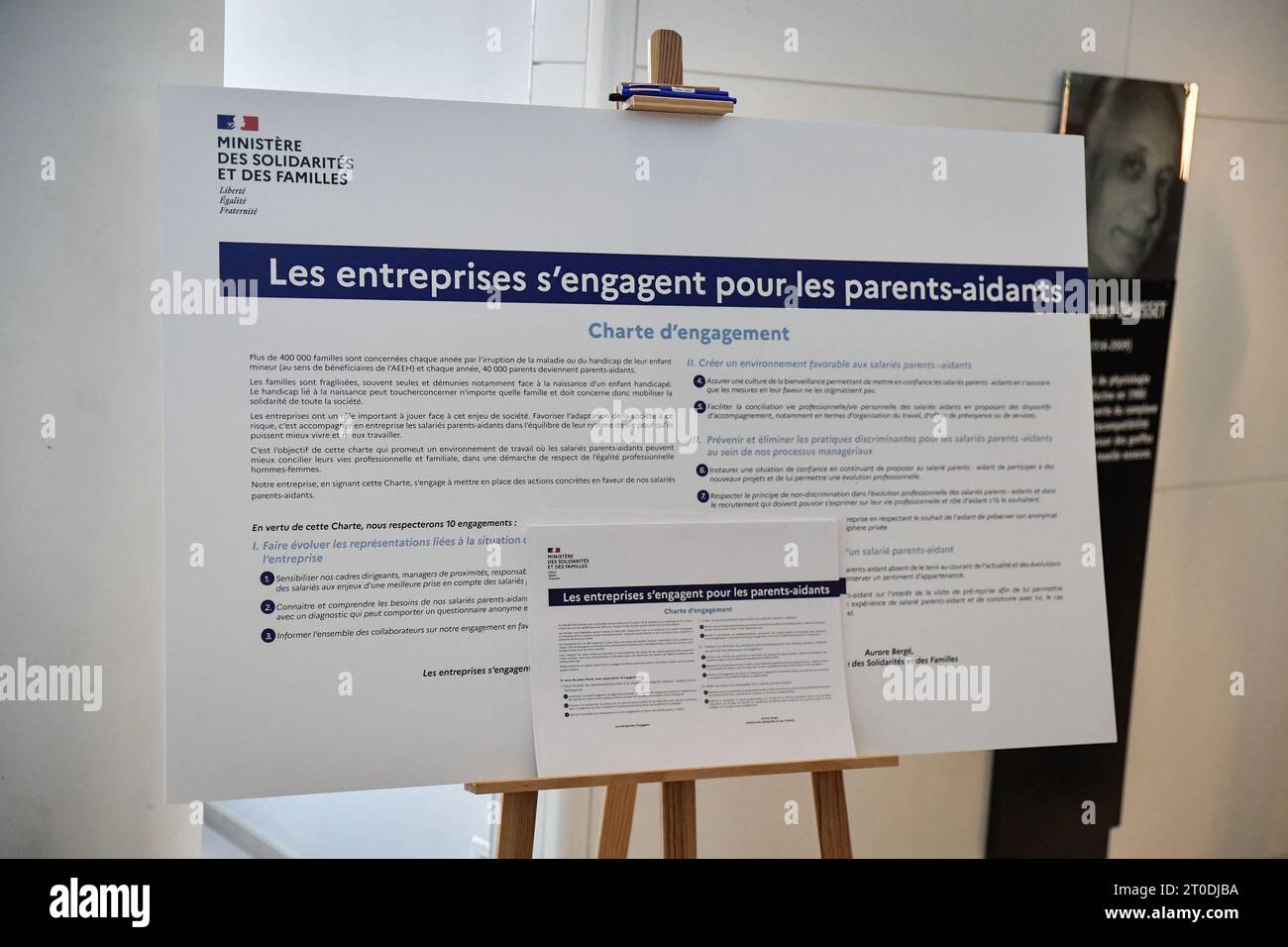 This photograph shows the commitment charter for caregivers before ...