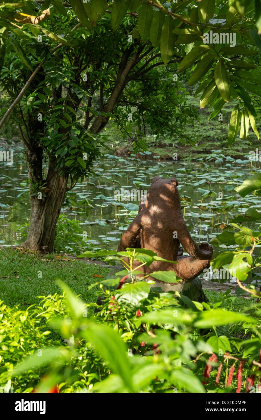 The frog statue sitting by the lake at Saigon Zoo and Botanical Garden ...