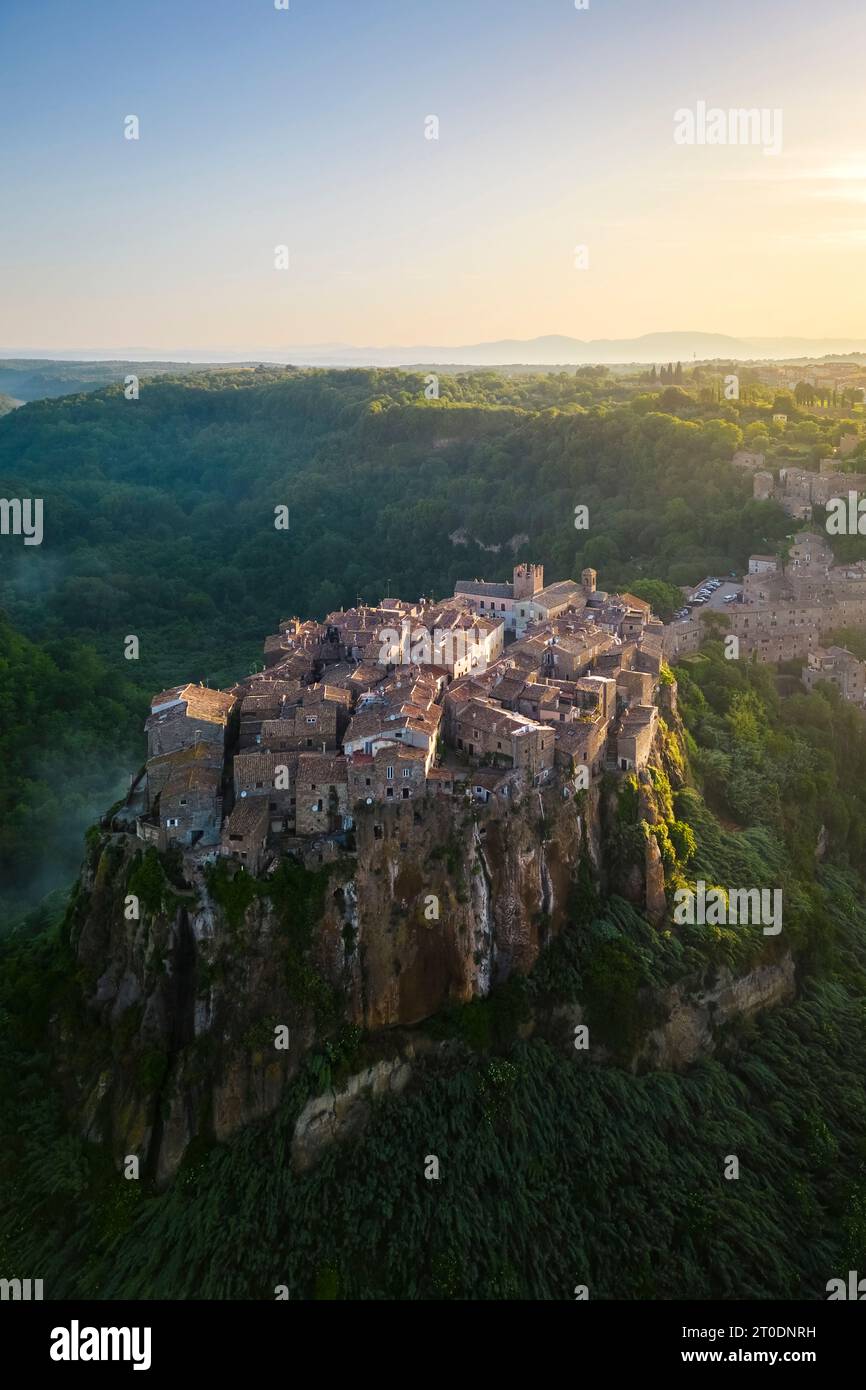 Calcata italy hi-res stock photography and images - Alamy