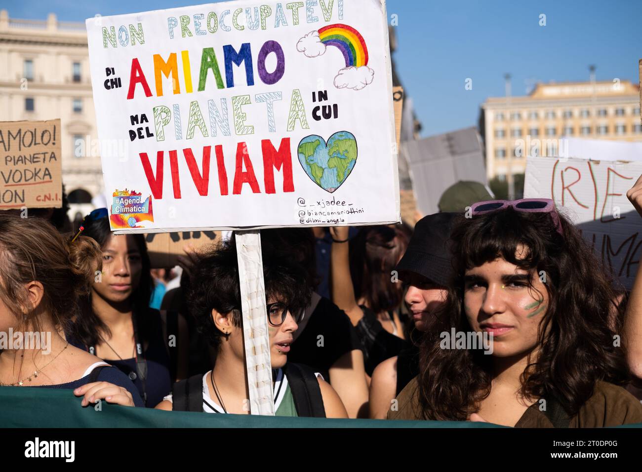 Rome, RM, Italy. 6th Oct, 2023. 5000 students on school strike for ...