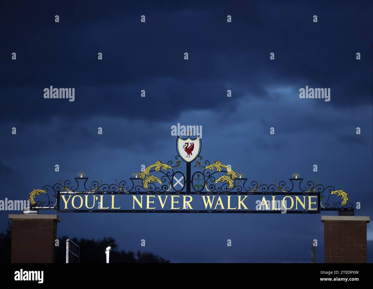 Shankly gates anfield hi-res stock photography and images - Alamy