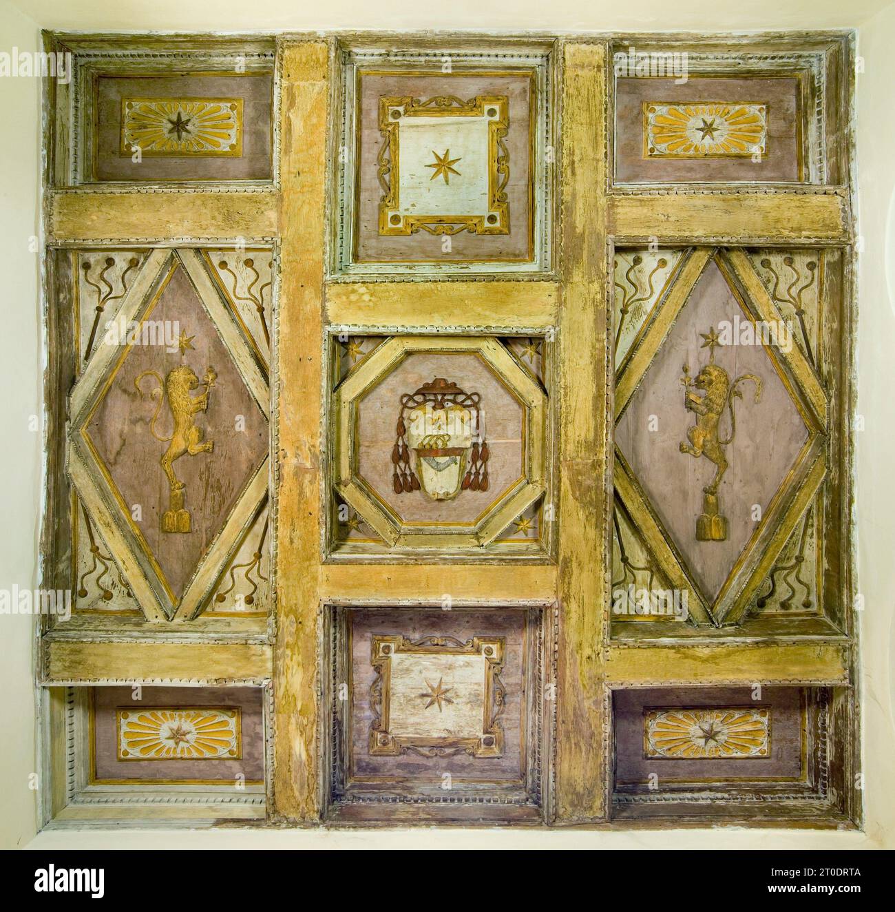 Coat of arms cardinal pallotta hi-res stock photography and images - Alamy