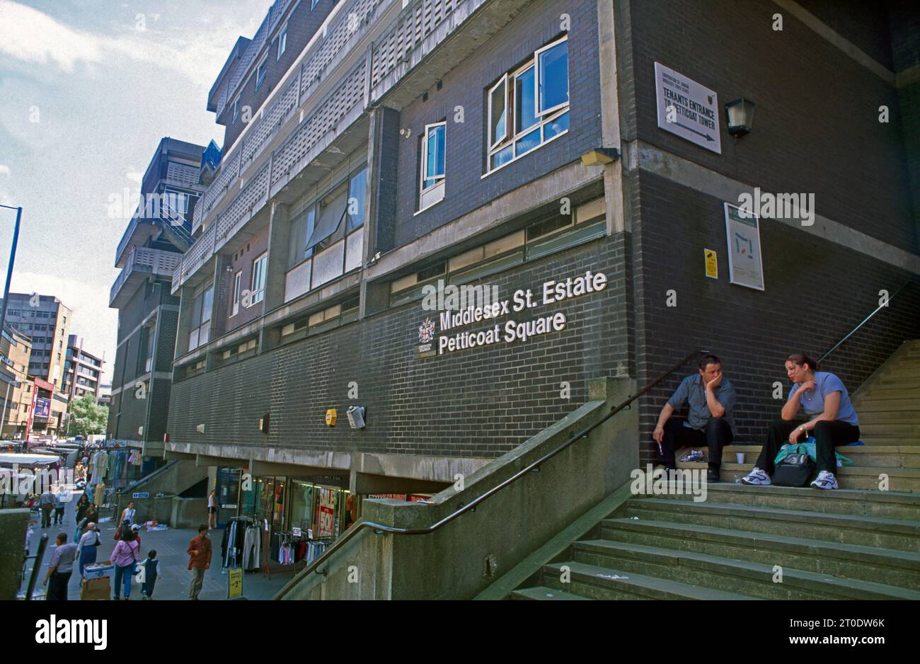 Petticoat Lane London Middlesex England Street Estate Couple Sitting on ...