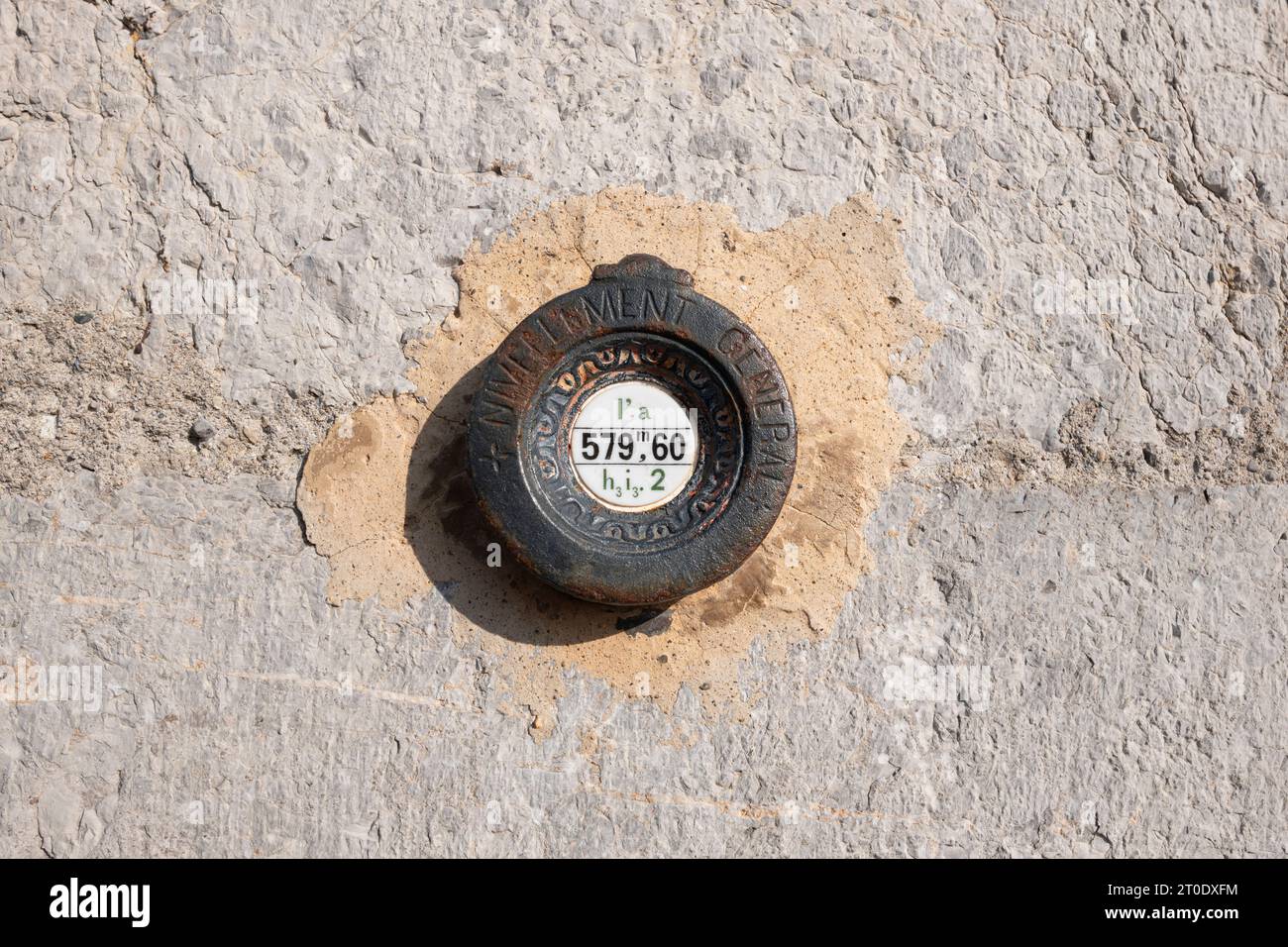 levelling Marker Plate on Sisteron Building Facade for general leveling ...