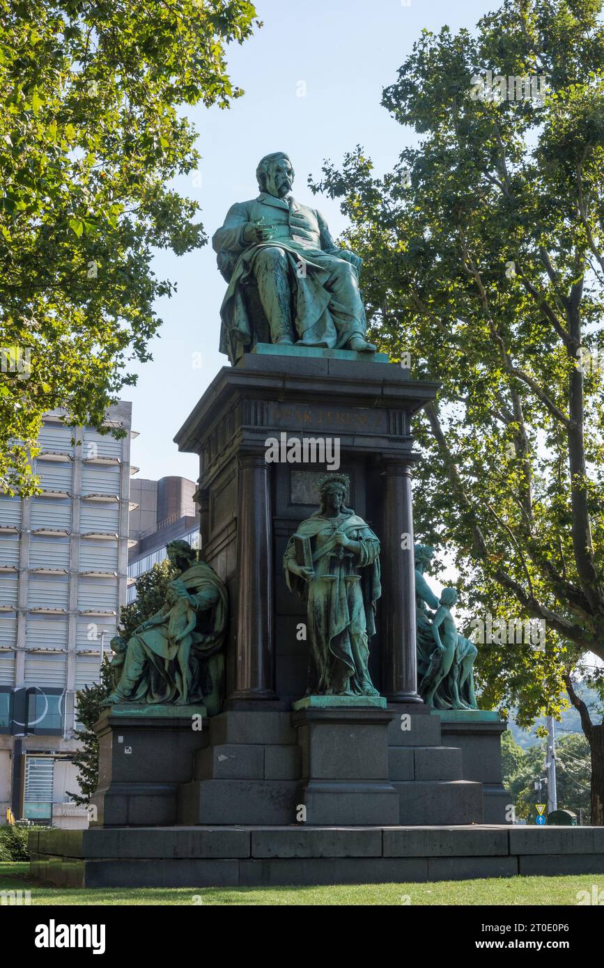 Ferenc Deák Statue, Széchenyi István Square, Budapest, Hungary Stock ...