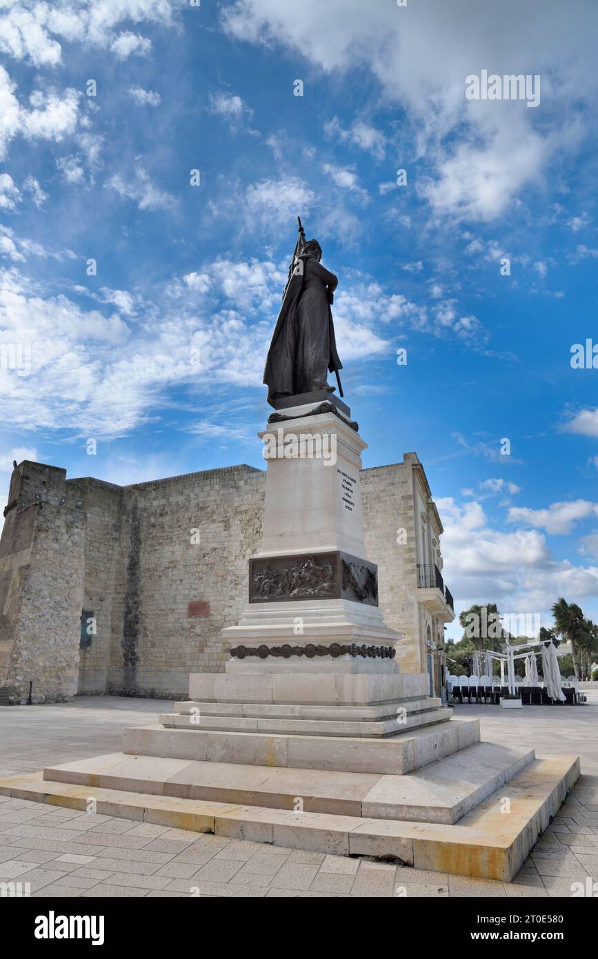 Otranto (Italy, Puglia, Lecce province) monument to the Martyrs of ...
