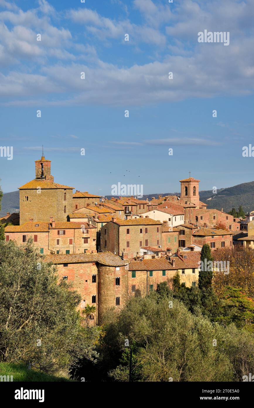 Panicale (Italy, Umbria, province of Perugia), view of the village ...