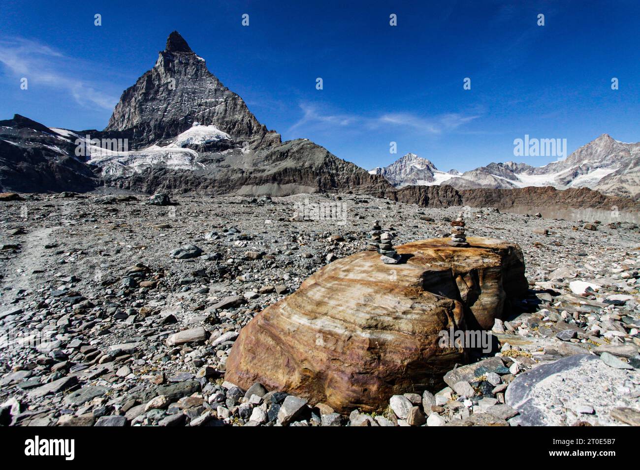 Switzerland matterhorn trail hi-res stock photography and images - Alamy