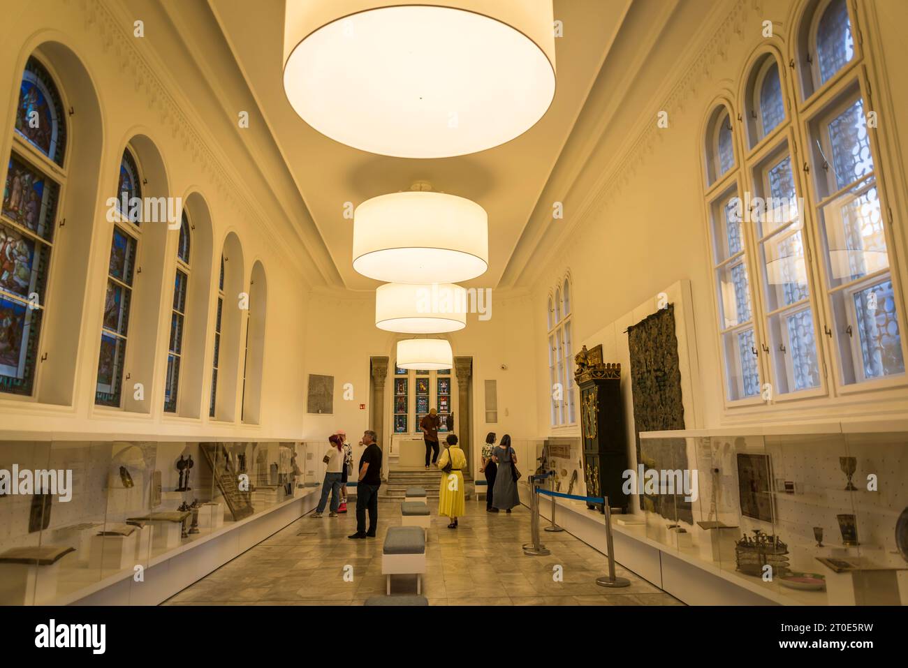 Jewish Museum and Archive at the Dohány Street Synagogue, second ...