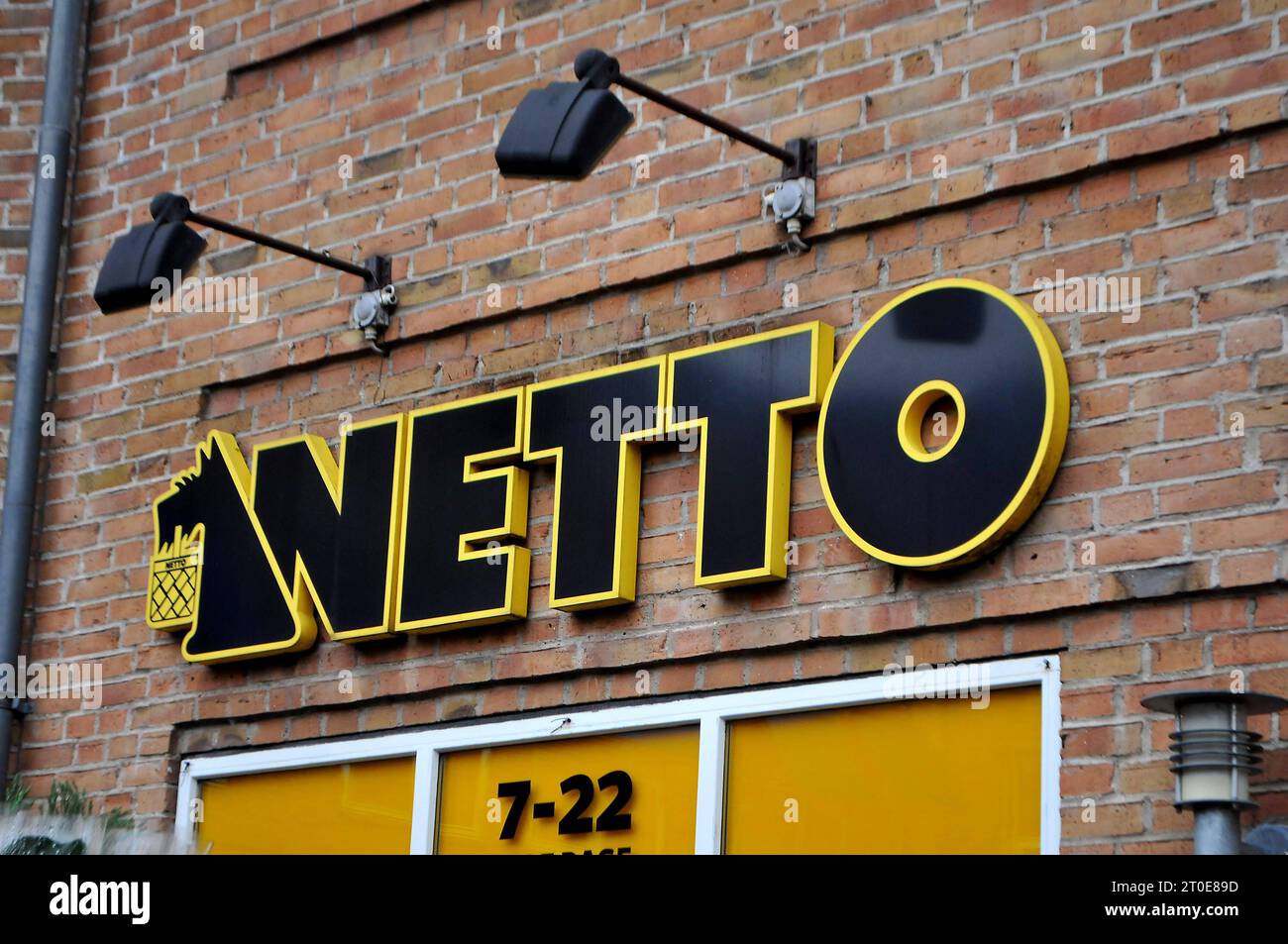 Nettos food market hi-res stock photography and images - Alamy
