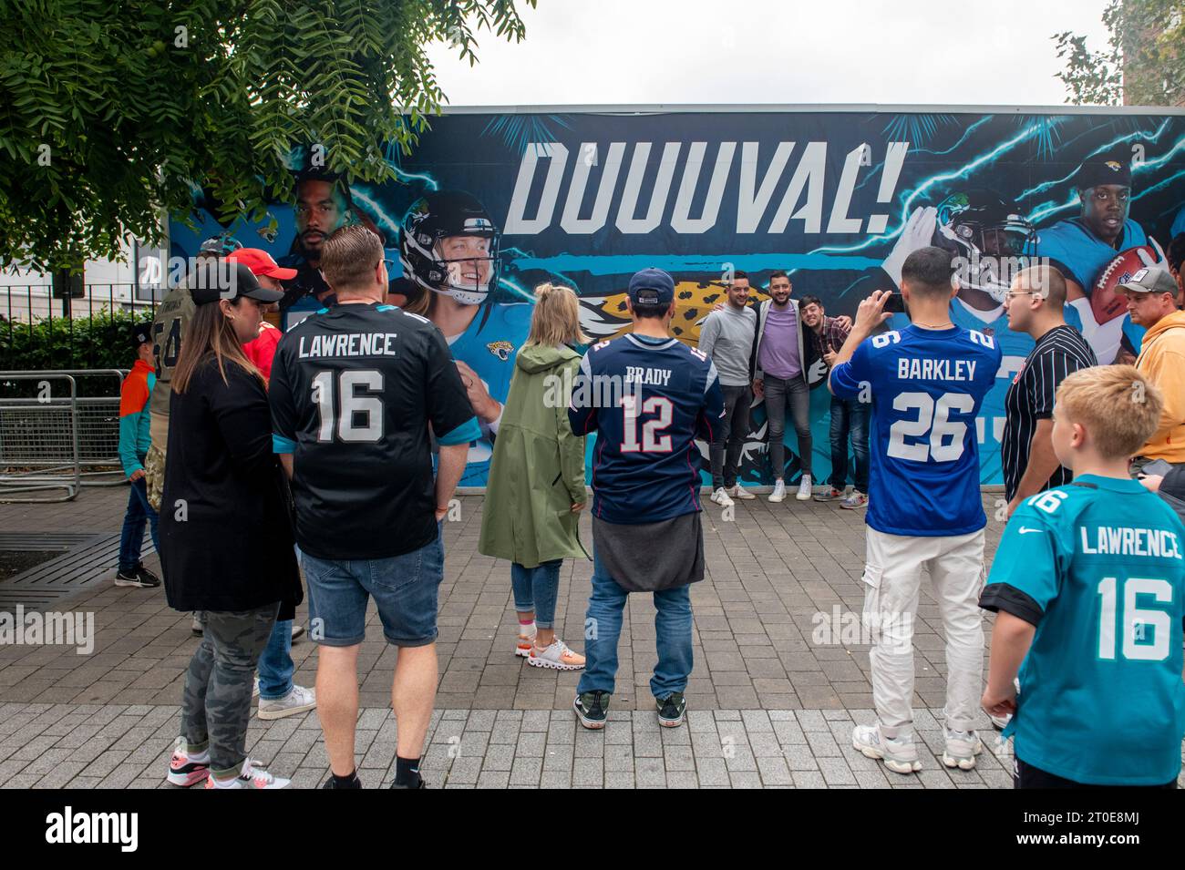 Stadium crowd football american hi-res stock photography and images - Alamy