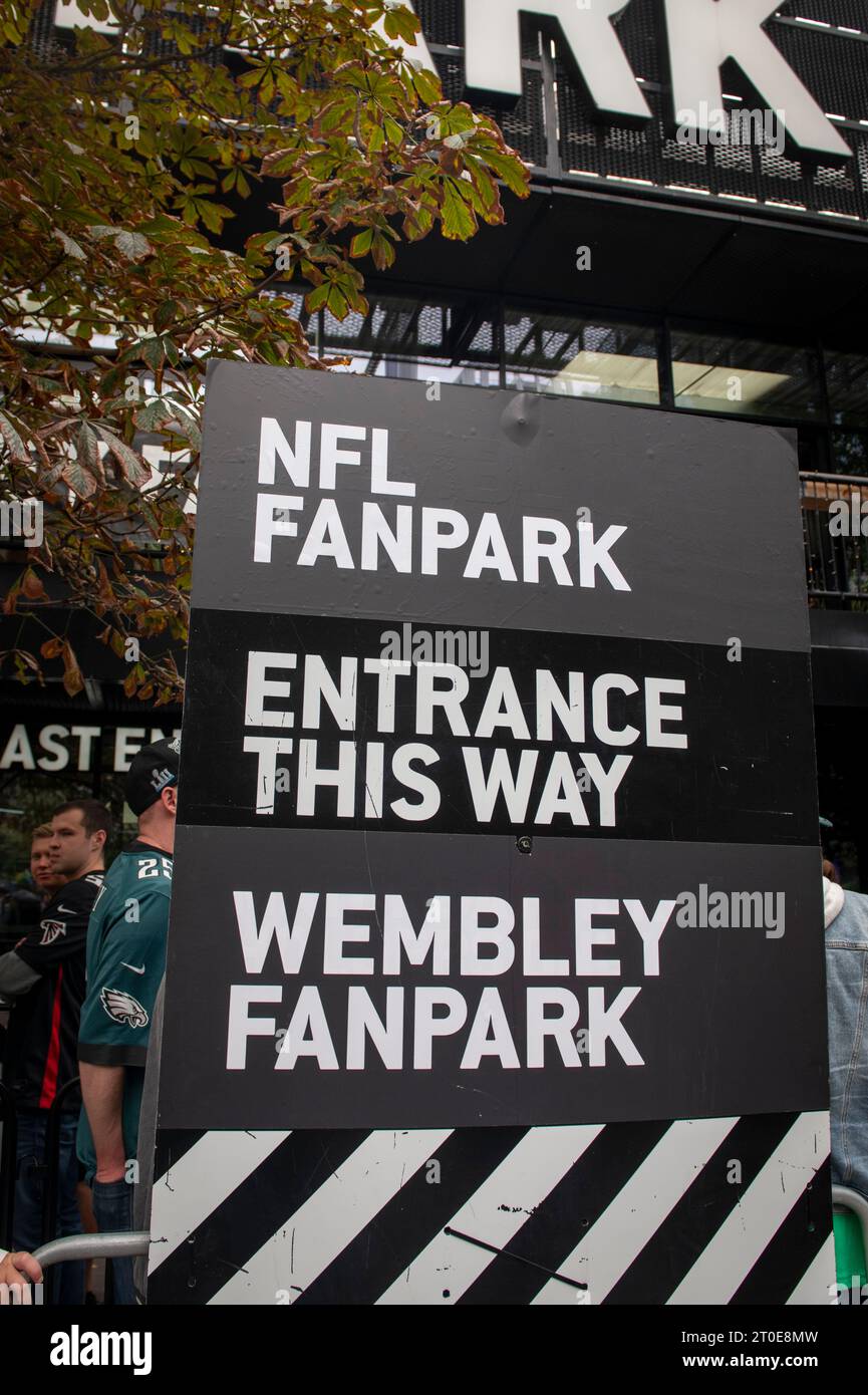 Wembley fanpark hi-res stock photography and images - Alamy