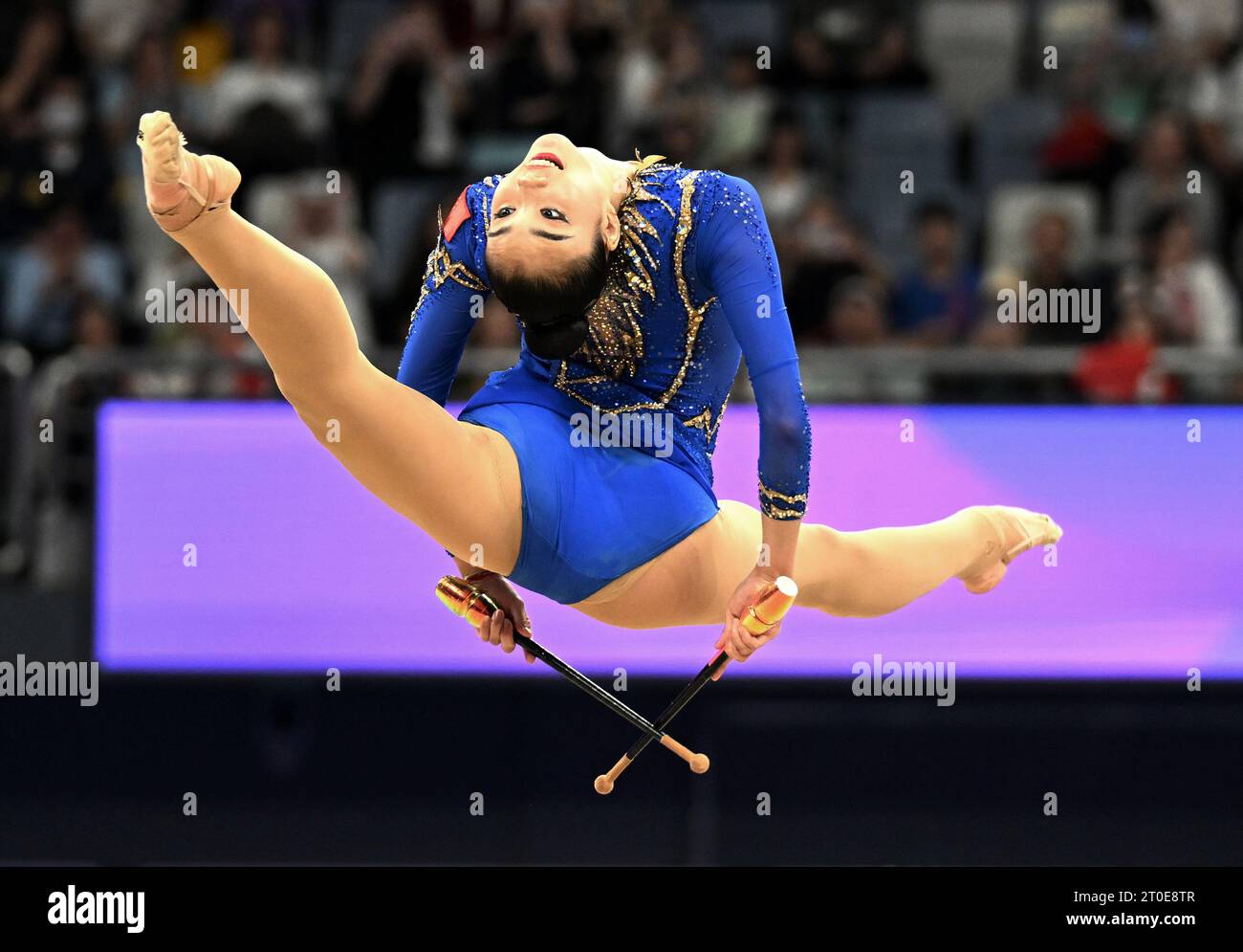 Hangzhou, China's Zhejiang Province. 6th Oct, 2023. Li Huilin of China ...