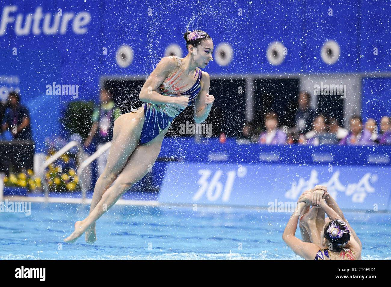 Hangzhou, China's Zhejiang Province. 6th Oct, 2023. Team China compete ...