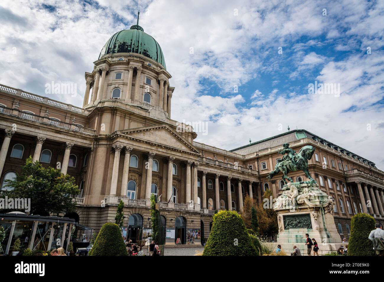 Hungarian National Gallery, Buda Castle, the historical castle and ...