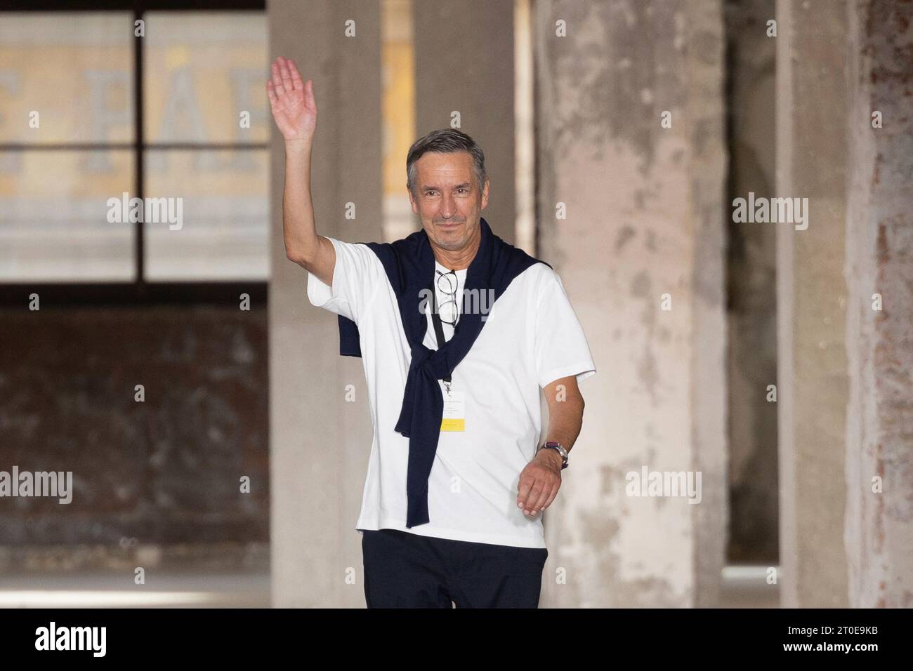 Designer Dries Van Noten acknowledges applause following the Dries Van ...