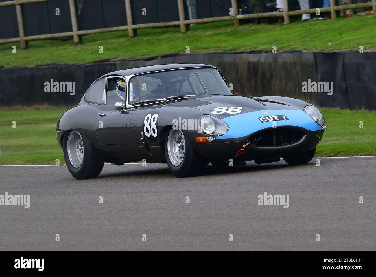 Richard Kent, Nicolas Minassian, Jaguar E-Type FHC, Royal Automobile ...