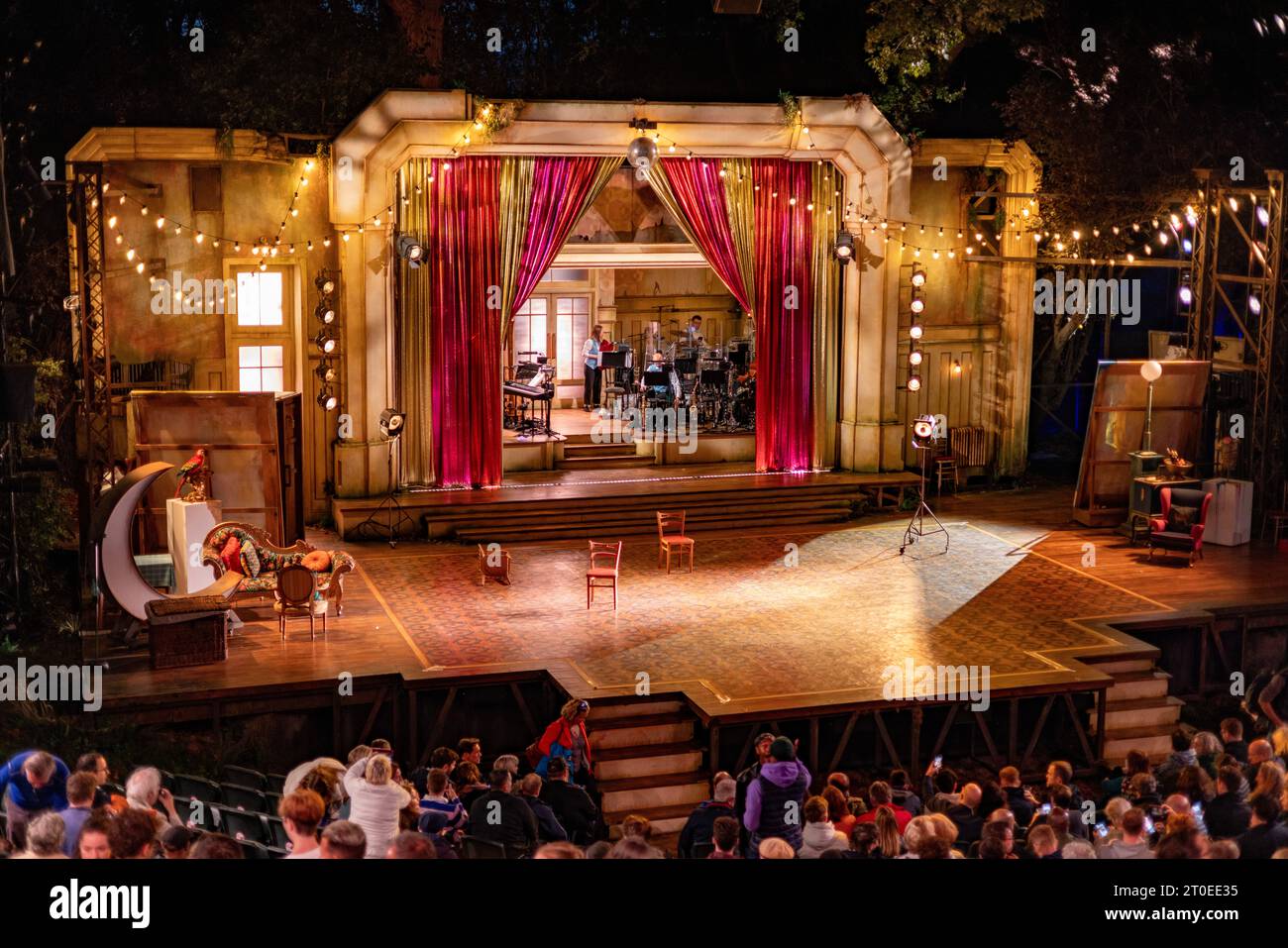 Carl mullaney hi-res stock photography and images - Alamy