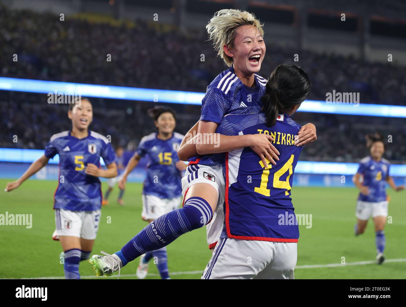 Hangzhou, China's Zhejiang Province. 6th Oct, 2023. Players of Japan ...