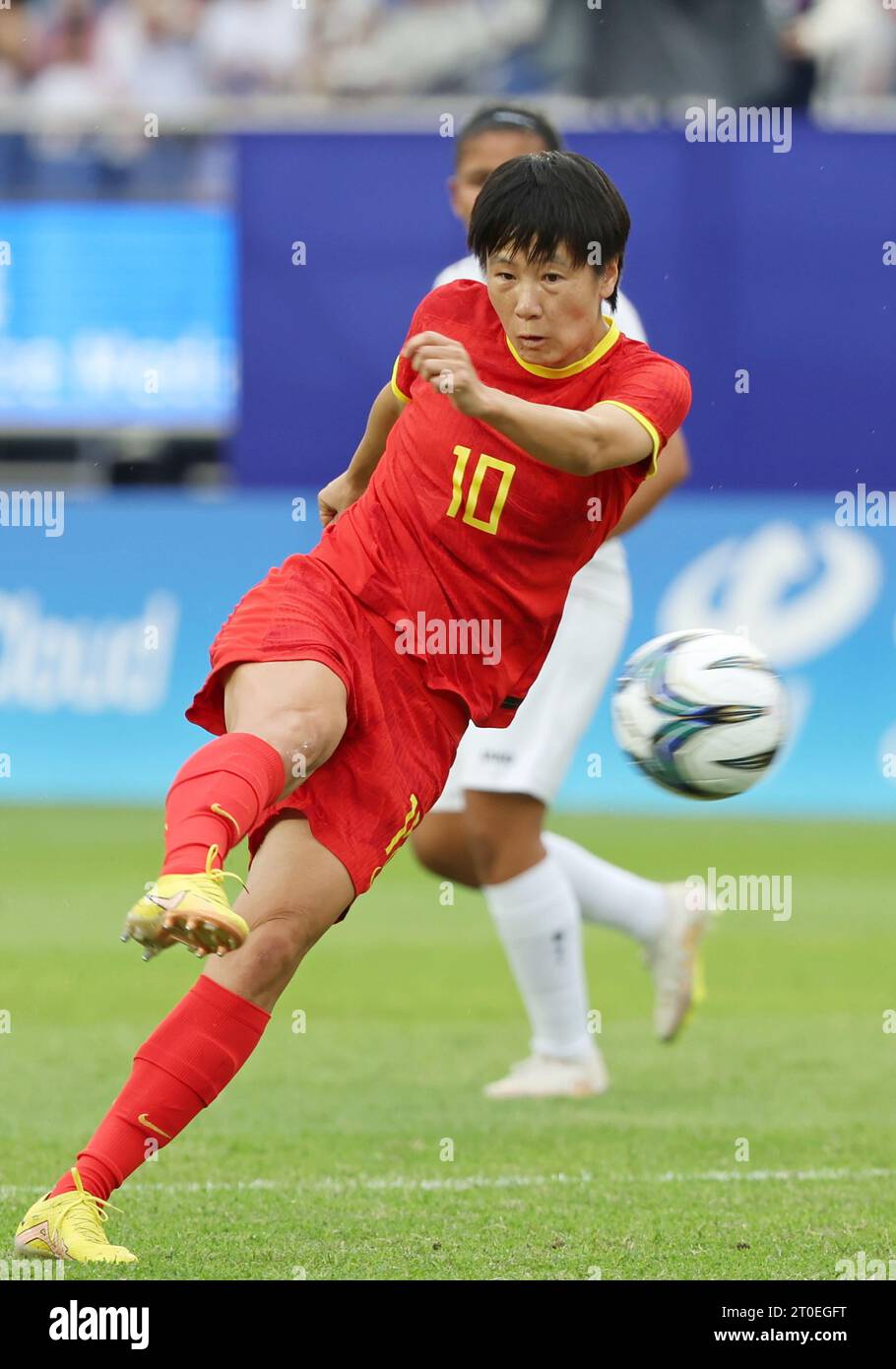 Hangzhou, China's Zhejiang Province. 6th Oct, 2023. Zhang Rui of China ...