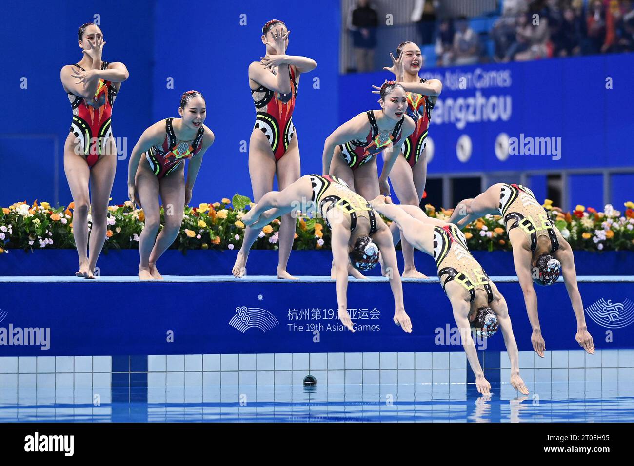 Hangzhou, China's Zhejiang Province. 6th Oct, 2023. Team Japan compete ...