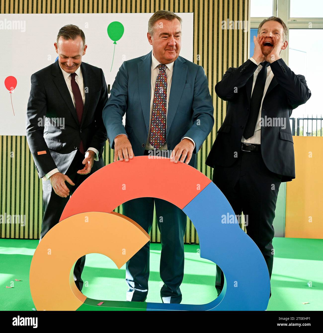 October 6th, 2023, xpsx, Local Hanau Google opens its first cloud data ...