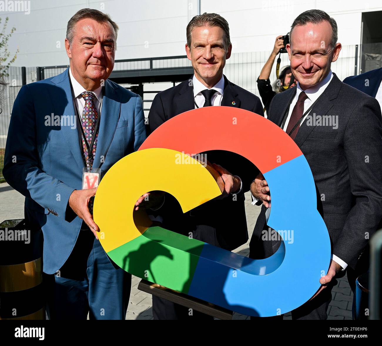 October 6th, 2023, xpsx, Local Hanau Google opens its first cloud data ...