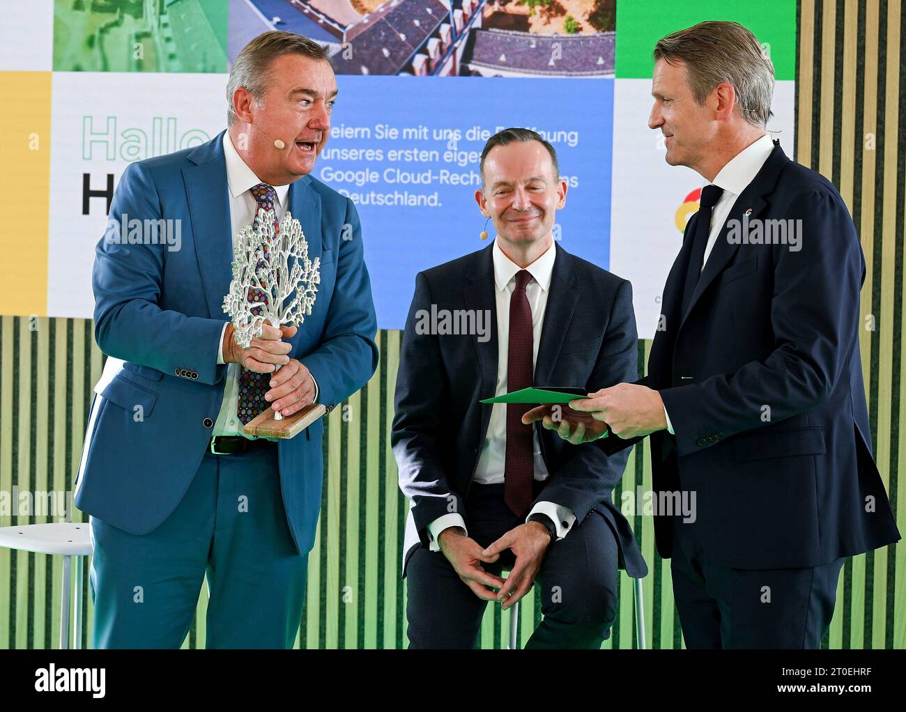 October 6th, 2023, xpsx, Local Hanau Google opens its first cloud data ...