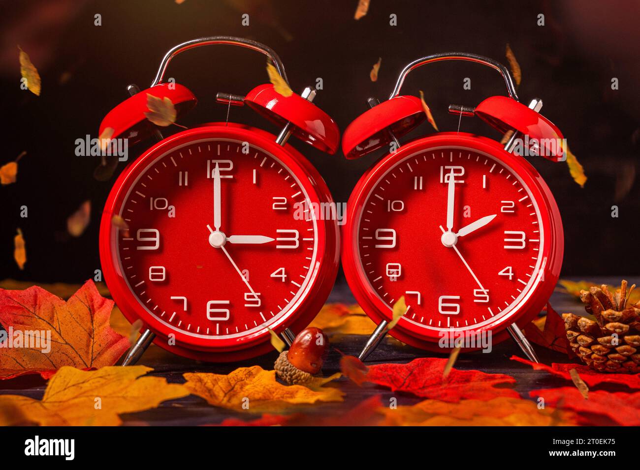 Augsburg, Bavaria, Germany. 5th Oct, 2023. Time change from summer time ...