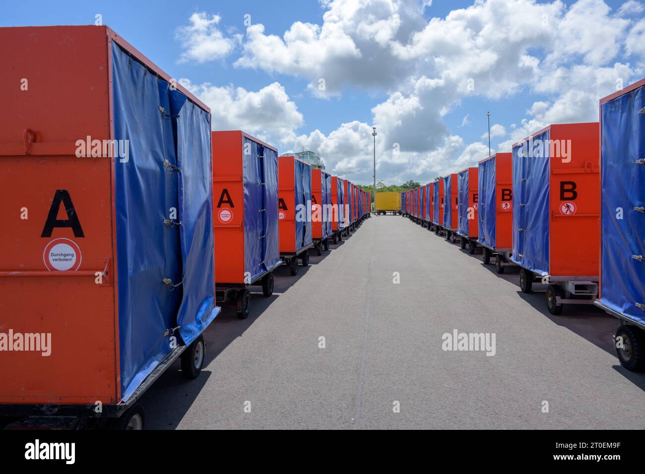 Germany, Lower Saxony, Norden, Norddeich, baggage container in port ...