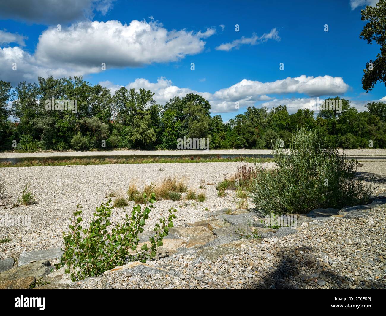 Gravel banks hi-res stock photography and images - Alamy