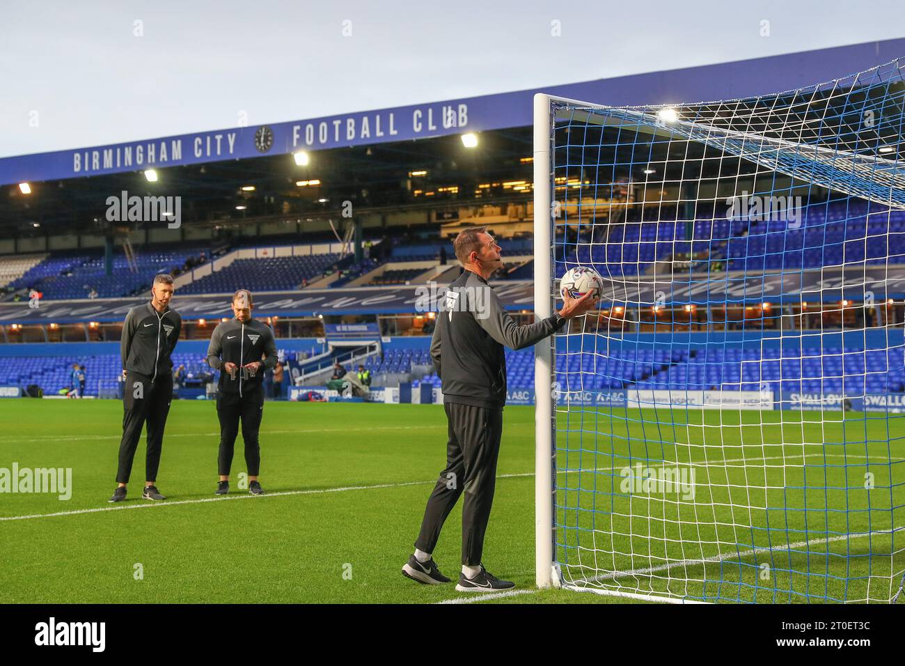 Referee James Linington checks the GDS system ahead of the Sky Bet ...