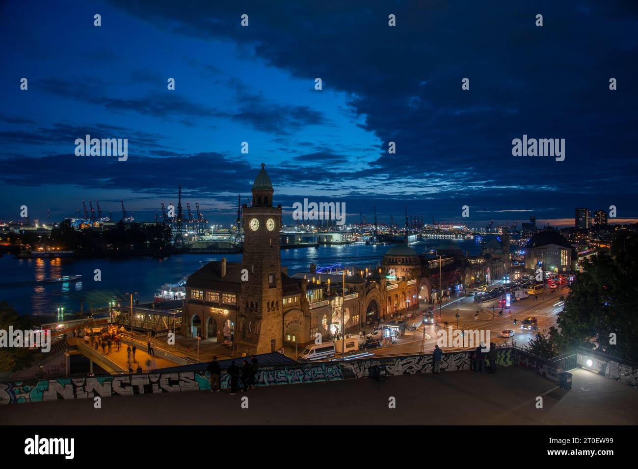 Water level tower, landing stages at the Elbe, Hamburg harbor, Hamburg ...