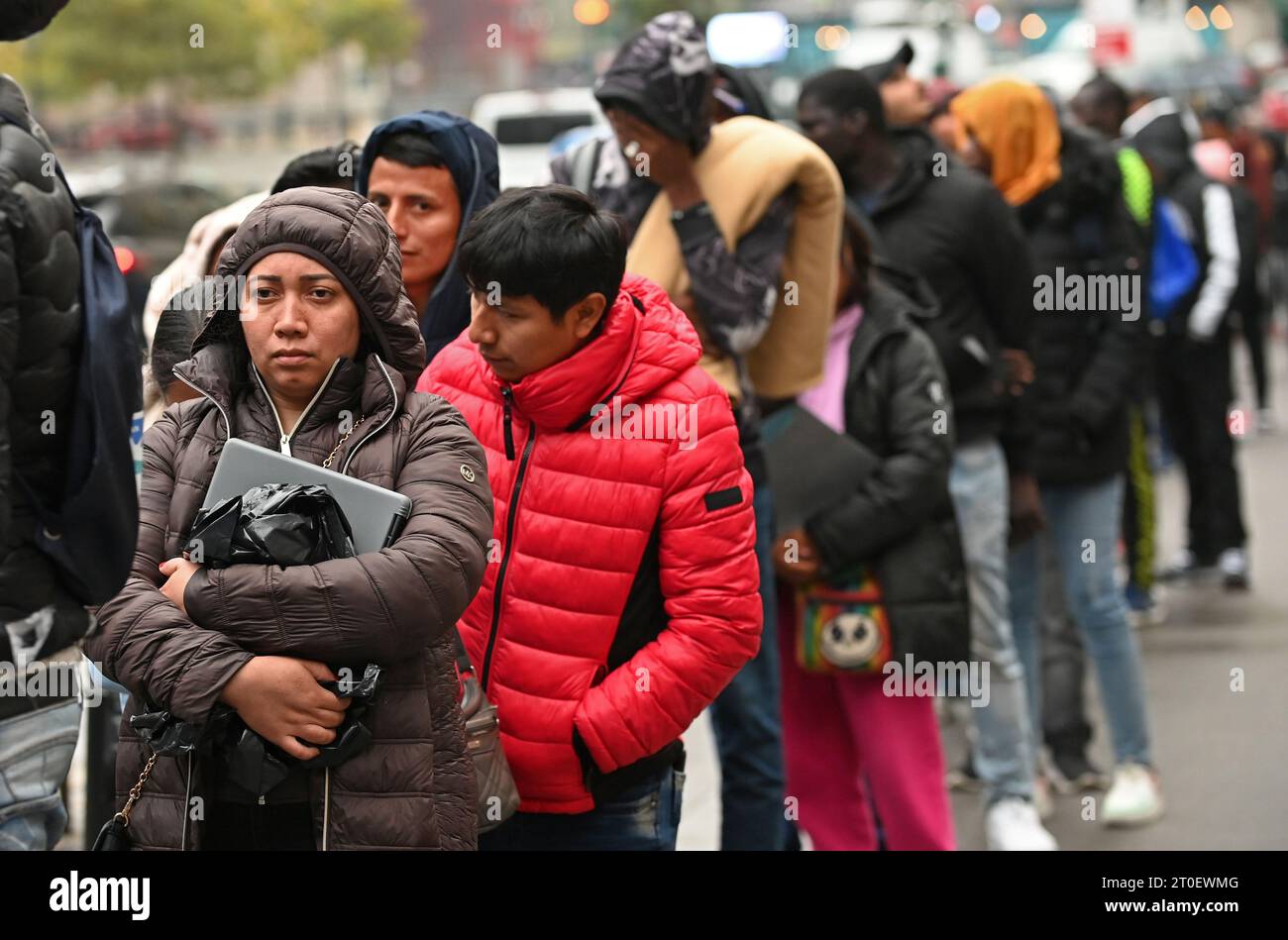 New York, New York, USA. 6th Oct, 2023. Migrants and asylum seekers ...