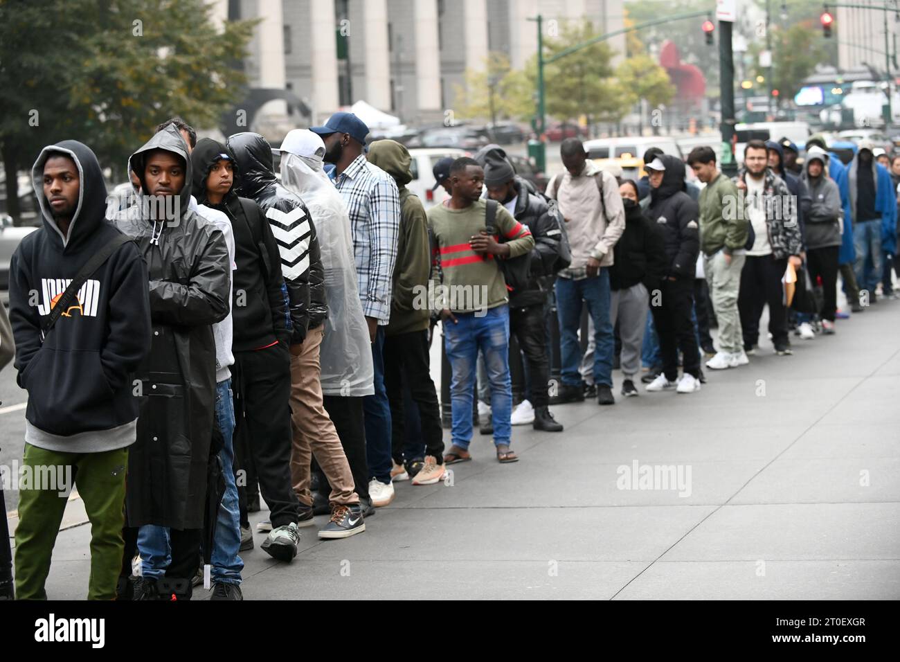 New York, New York, USA. 6th Oct, 2023. Migrants and asylum seekers ...