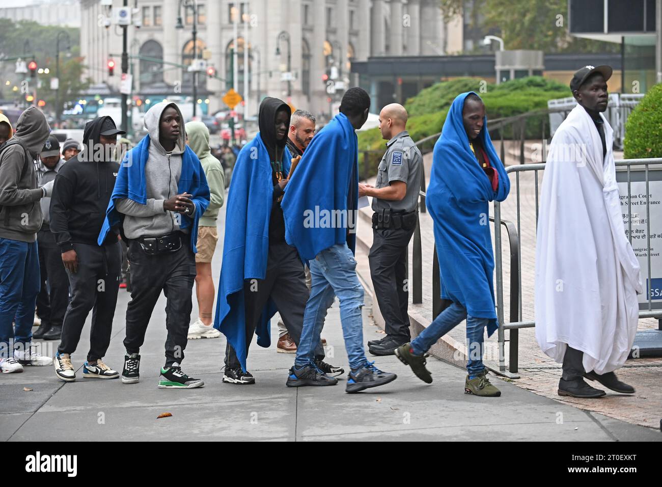 New York, New York, USA. 6th Oct, 2023. Migrants and asylum seekers ...