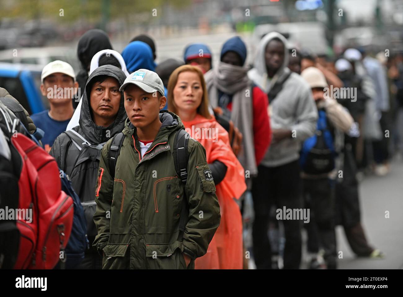 New York, New York, USA. 6th Oct, 2023. Migrants and asylum seekers ...
