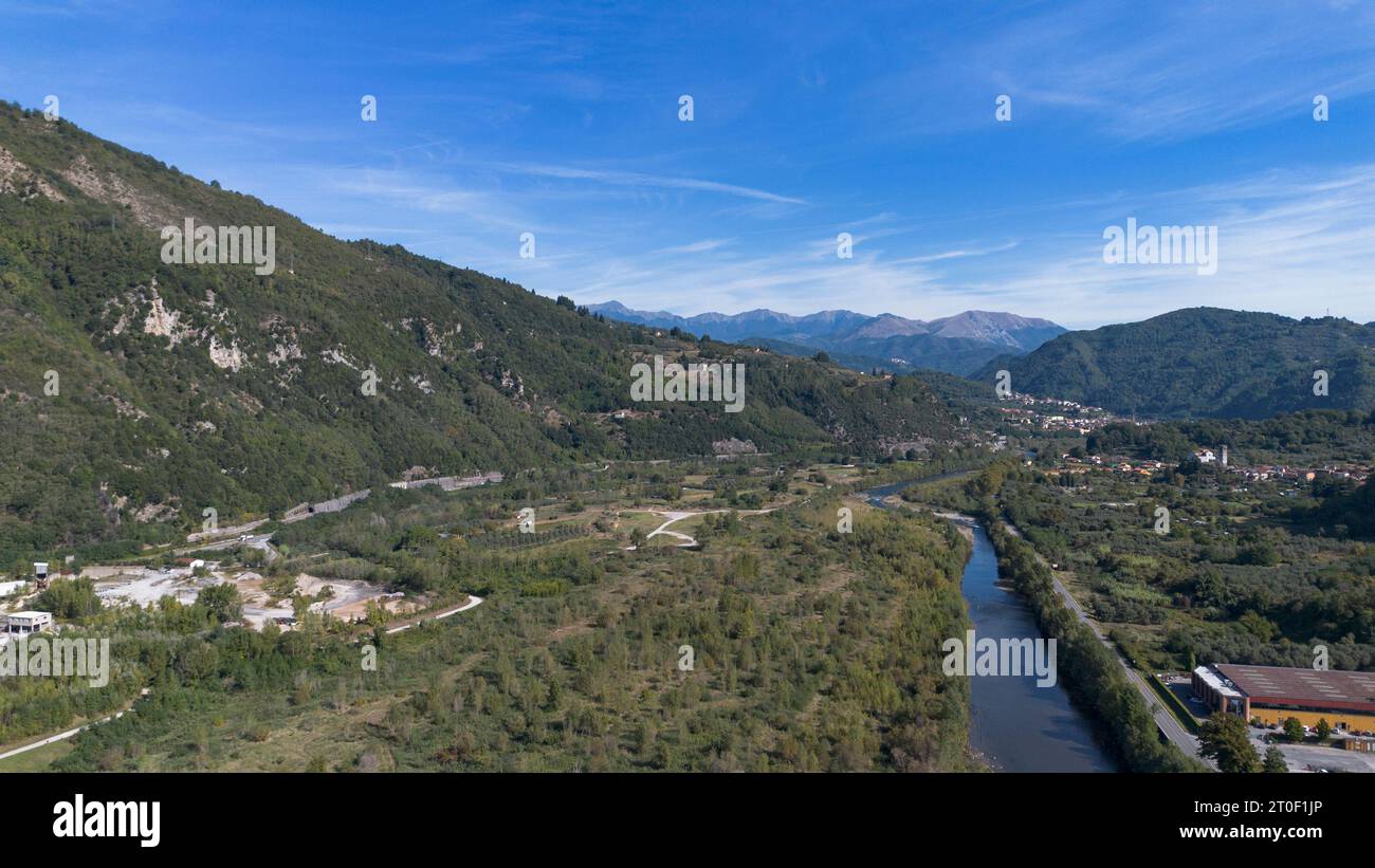 River Serchio, Bagni di Lucca, Tuscany, Italy Stock Photo - Alamy