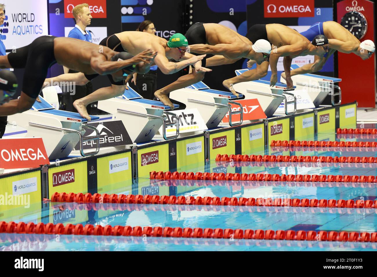 Berlin, Germany. 06th Oct, 2023. Swimming: World Cup, 50 m freestyle ...